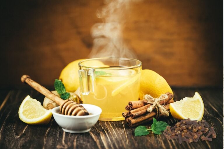 Clove Tea Benefits and Side Effects: Consume It Properly